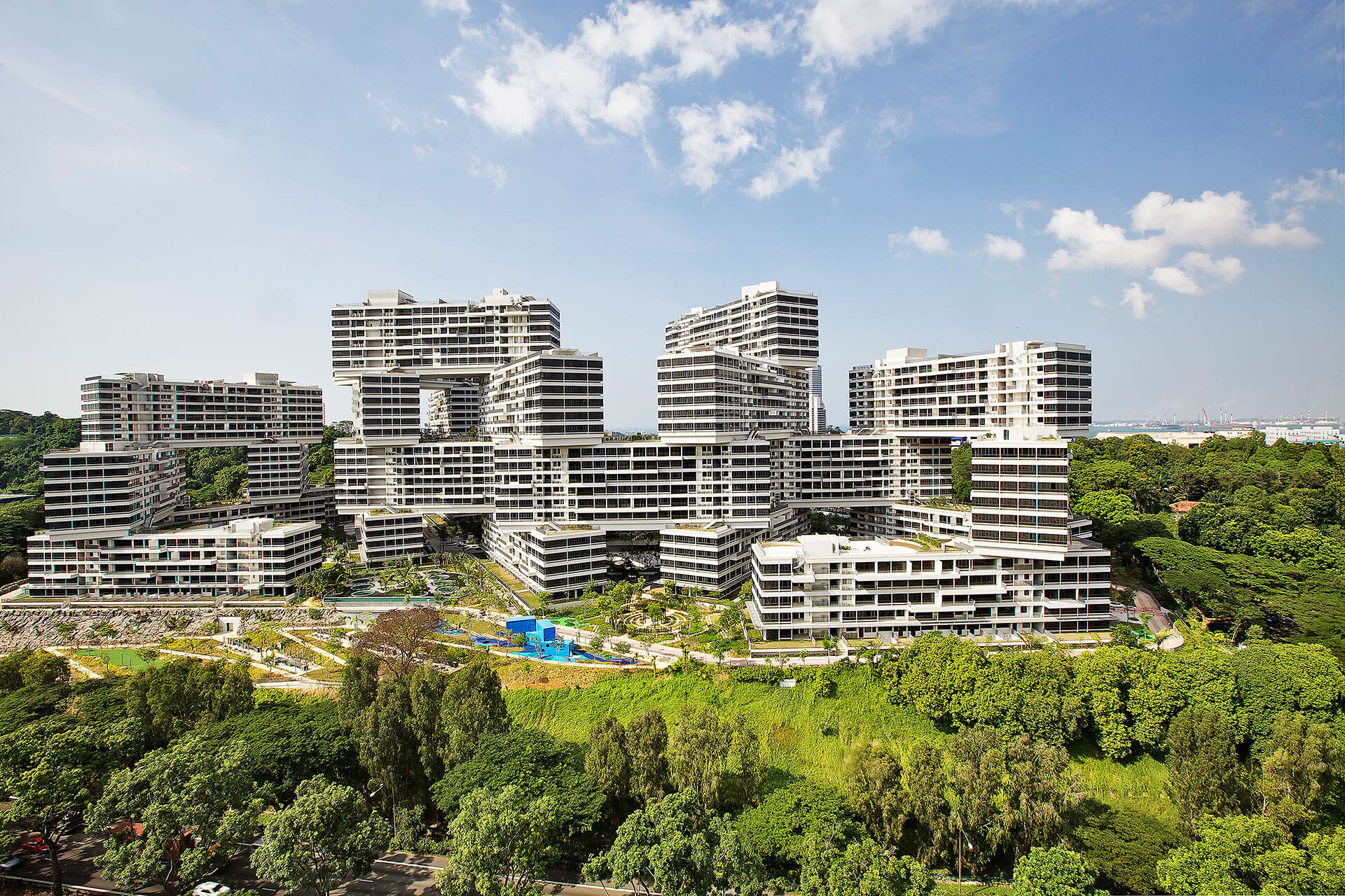 The Interlace - Woh Hup